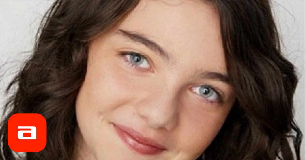 Ева Ладзаро (Eva Lazzaro) биография, фото.